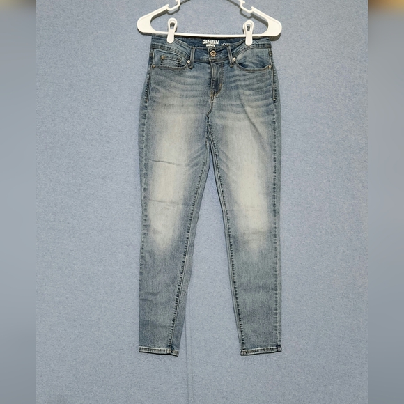 Denizen from Levi's | Jeans | Denizen From Levis Modern Skinny Jeans 4m ...